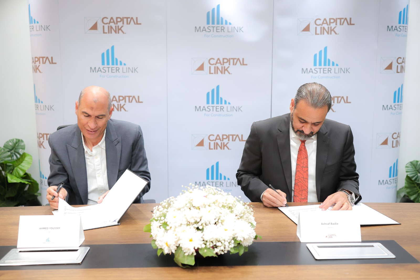 Capital Link Partners with Master Link for EGP570 Mn Construction ...