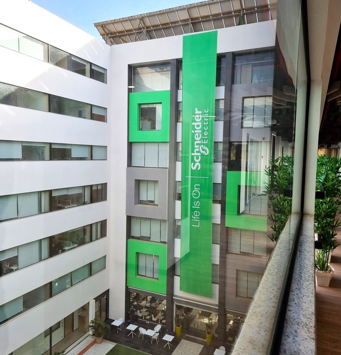 Schneider Electric’s Cairo Headquarters Achieves SmartScore Platinum ...